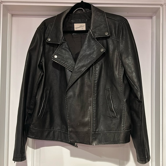 Universal Thread | Jackets & Coats | Universal Thread Faux Black ...